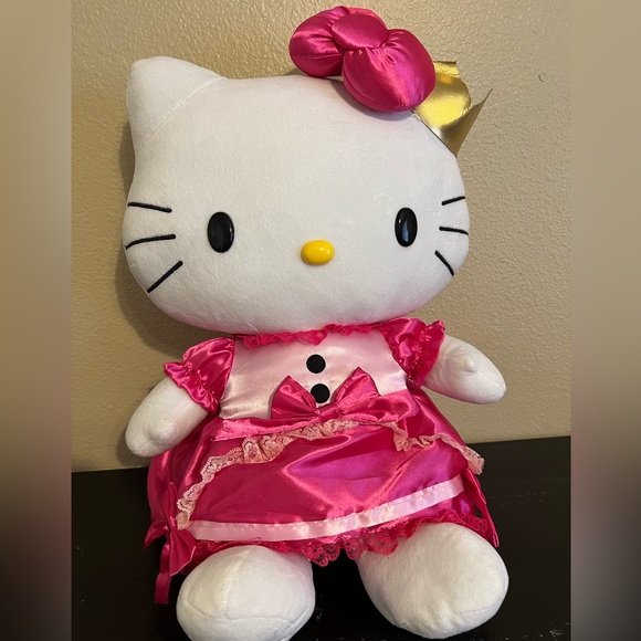 Hello Kitty | Toys | Euc Sanrio Hello Kitty Pink Princess Wcrown Large ...